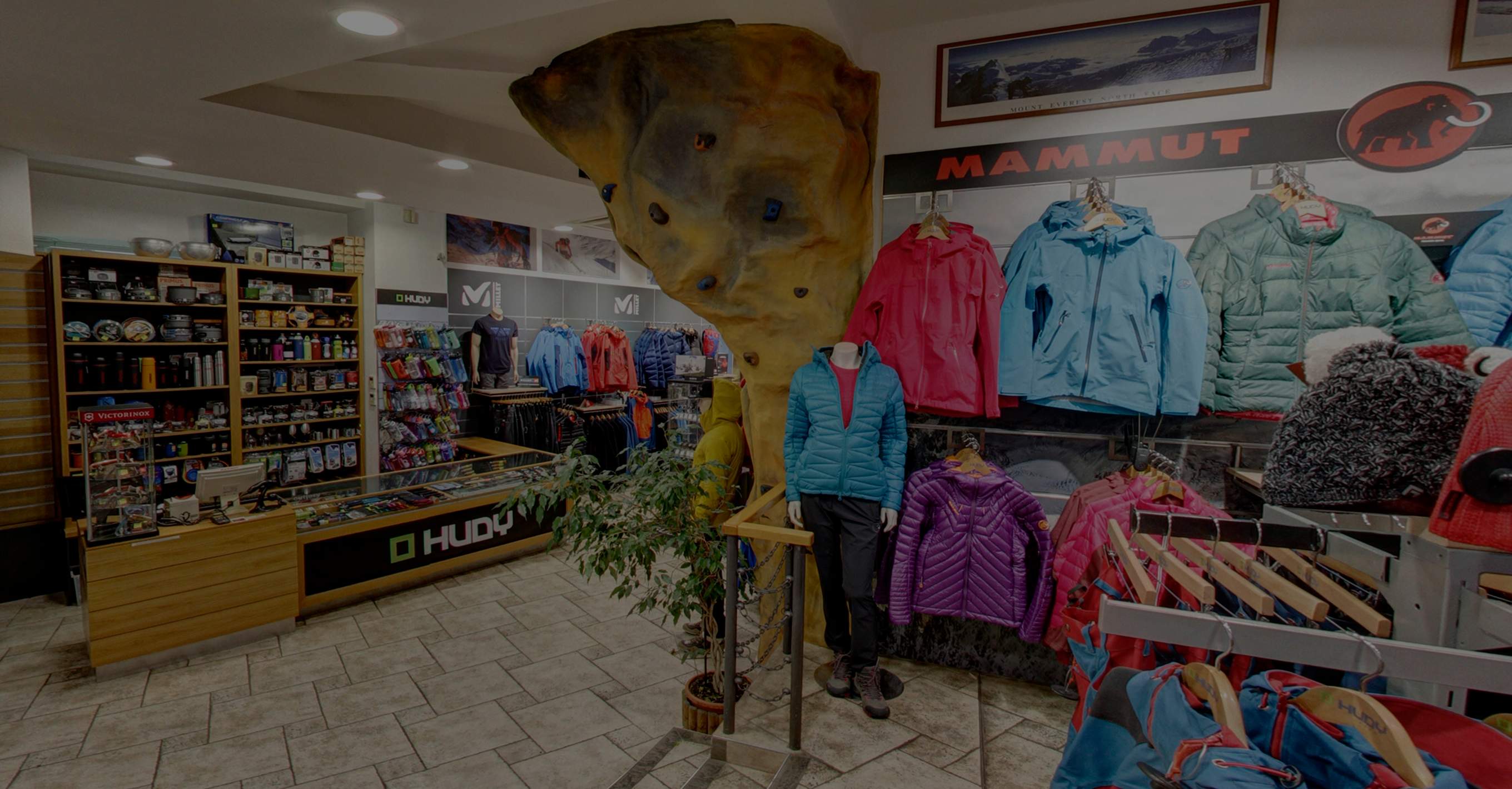 HUDYsport Praha 1, Na Perštýně - outdoorová prodejna | Hudy.cz